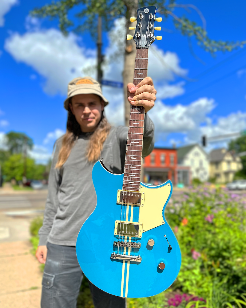 Yamaha RSP20 Revstar Professional Electric Guitar Swift Blue with Case ...